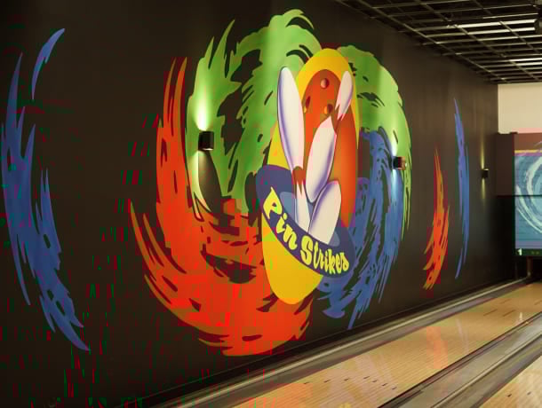 Bowling Reservations | Pin Strikes - Macon